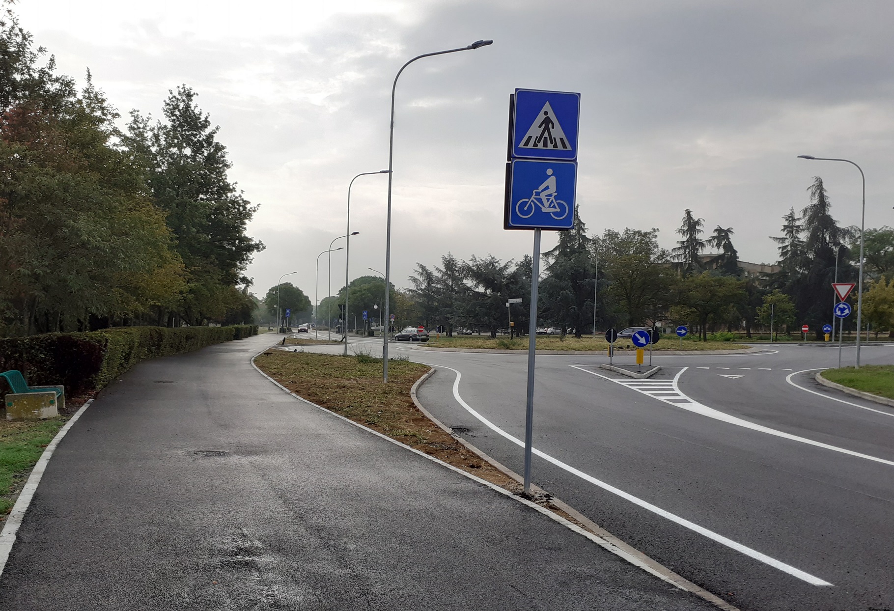 Completata la nuova rotonda Scania-Moro - Comune di Castel San Pietro ...